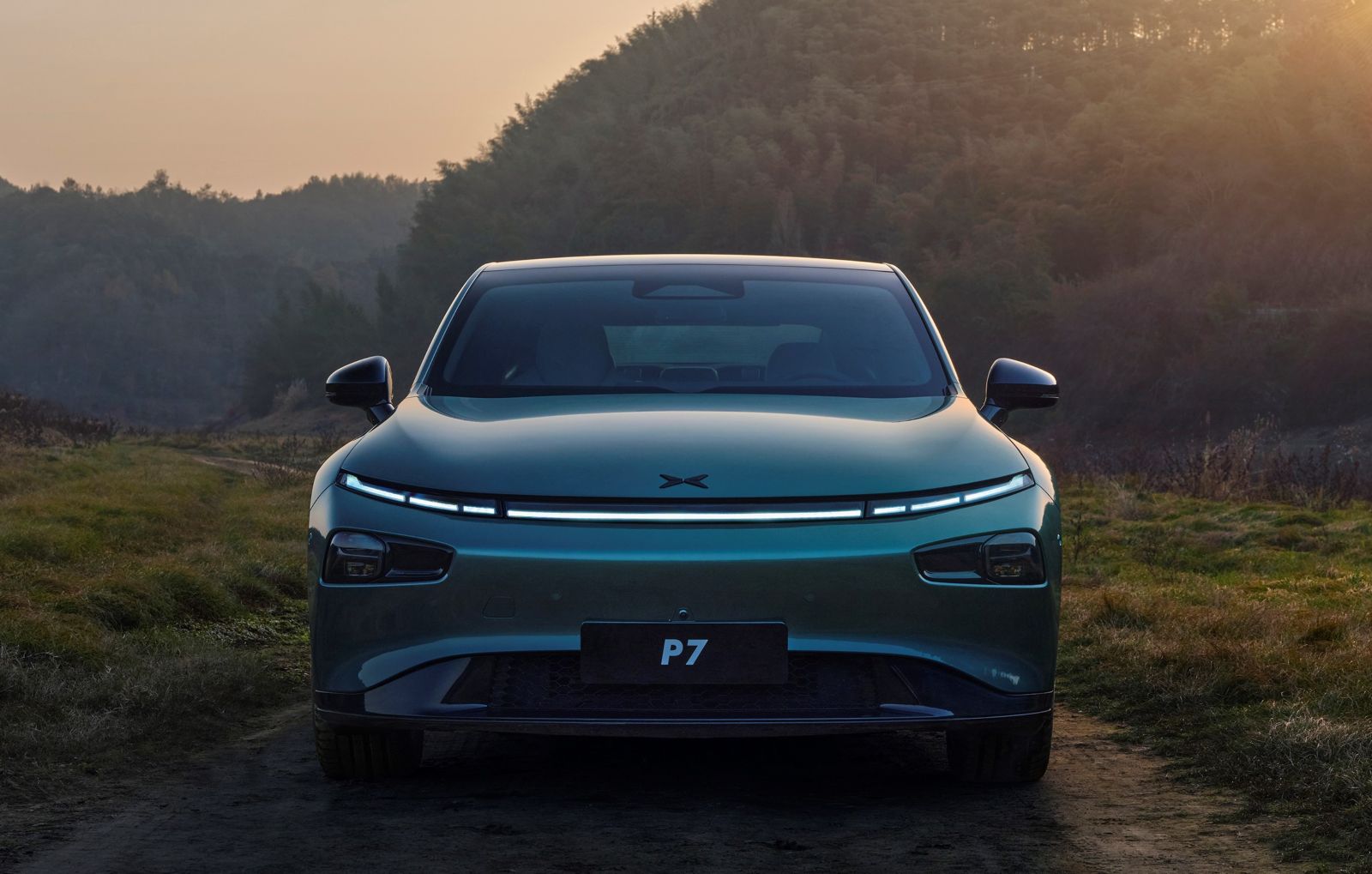 Xpeng P7 RWD Long Range - tech specs and prices | myEVreview